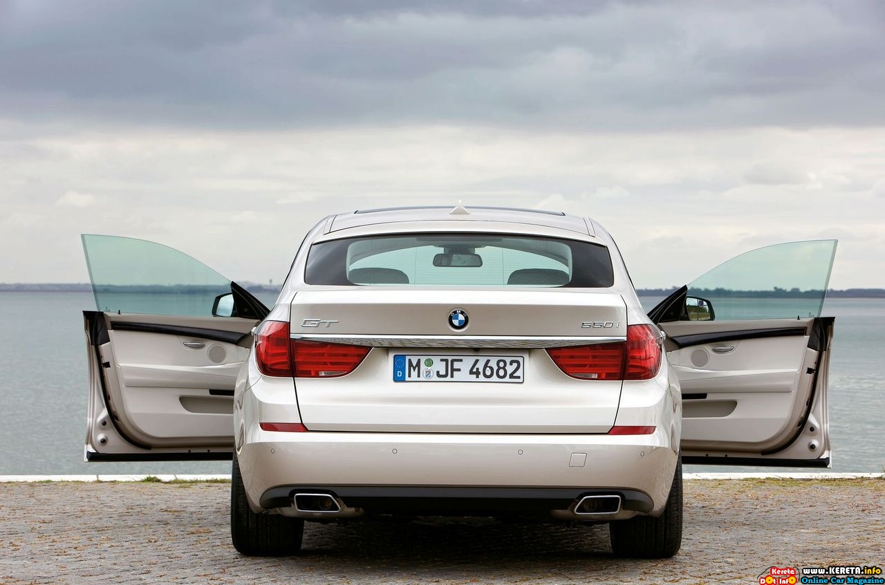 BMW 5 SERIES GRAN TURISMO OFFICIAL DETAILS, SPECS AND FUEL CONSUMPTION