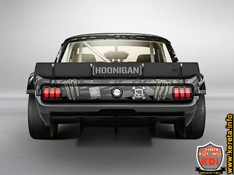 OLD SKOOL AT ITS BEST! CLASSIC FORD MUSTANG PIMPED